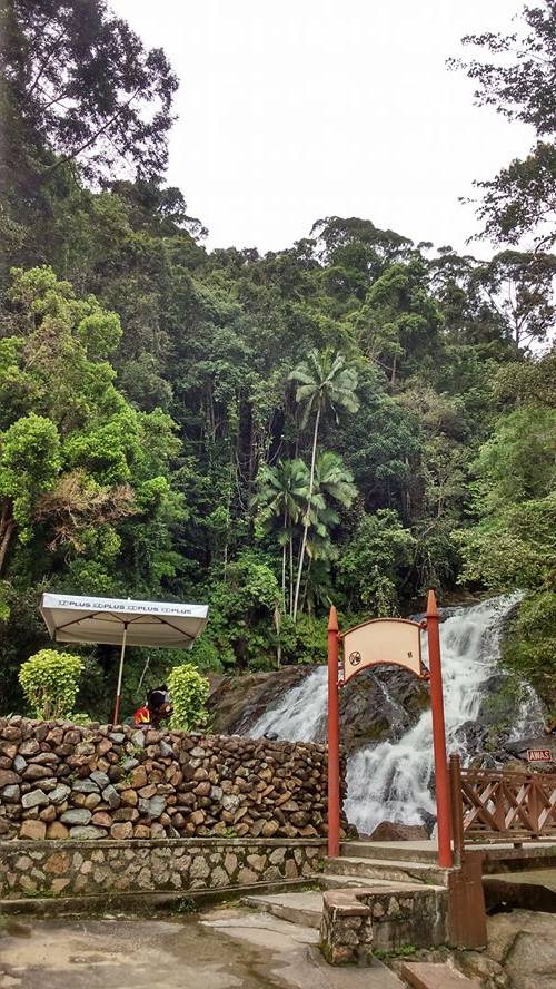 homestay taman guru kota tinggi: Air terjun di Kota Tinggi