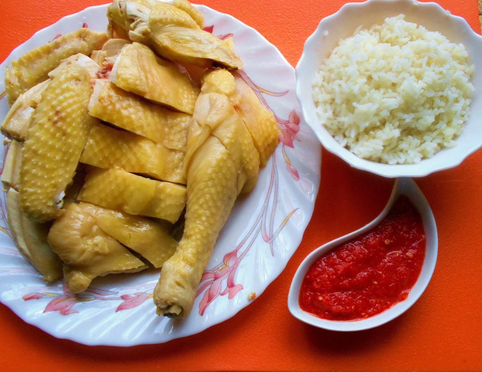 MY LITTLE KITCHEN: HAINANESE CHICKEN RICE (POACHED WHITE CHICKEN)