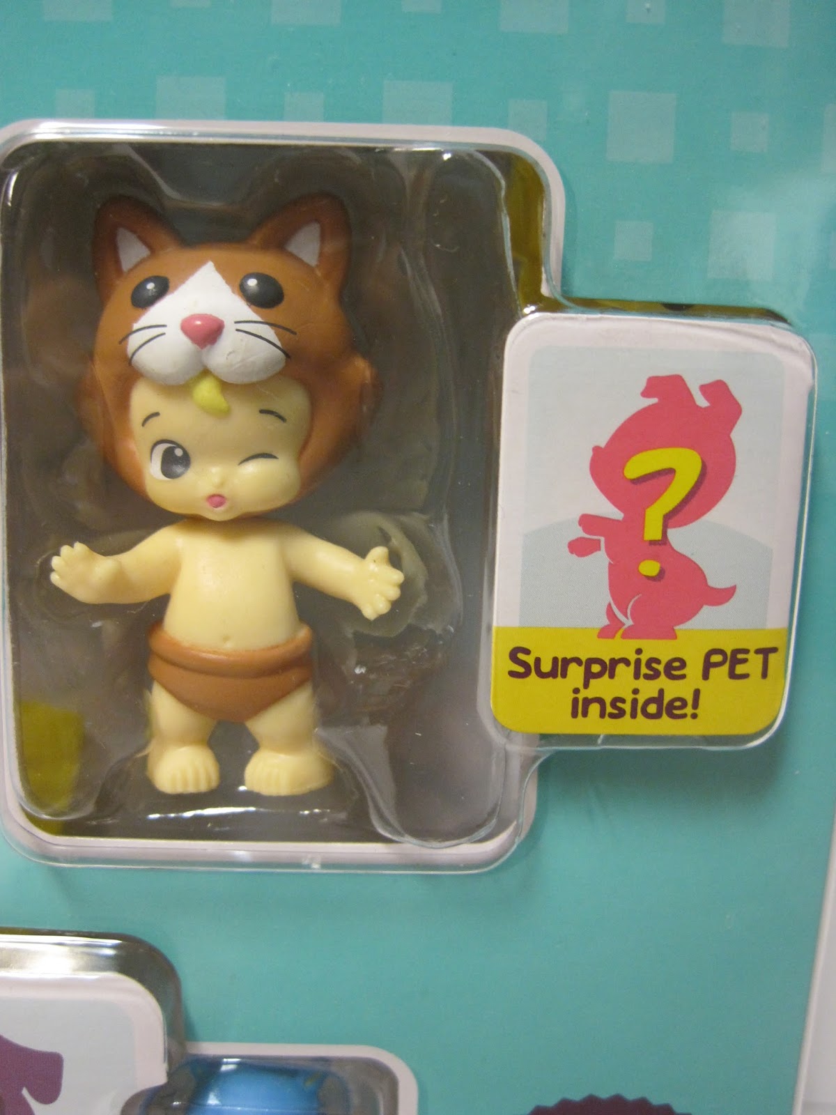 Never Grow Up: A Mom's Guide to Dolls and More: Moose Toys "Twozies" Review