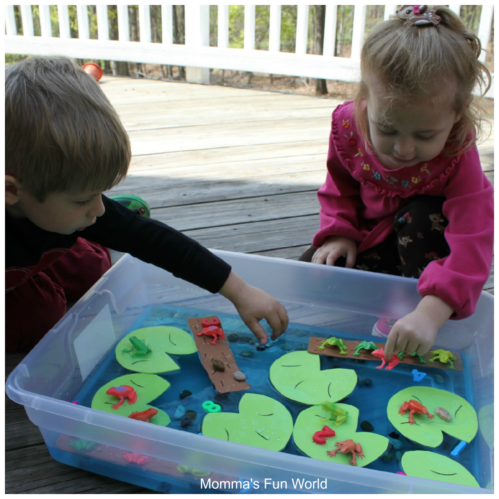 Momma's Fun World: 100 Days of Play with kids