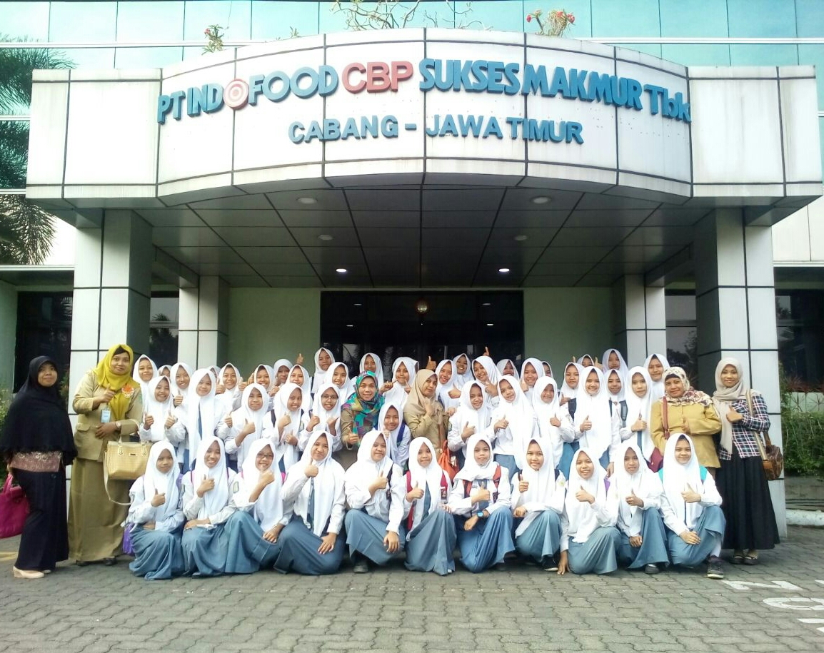 KUNJUNGAN STUDI KE PT INDOFOOD