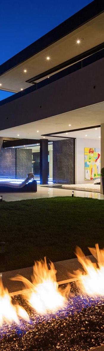 LOOKandLOVEwithLOLO: 864 Stradella Road Bel-Air