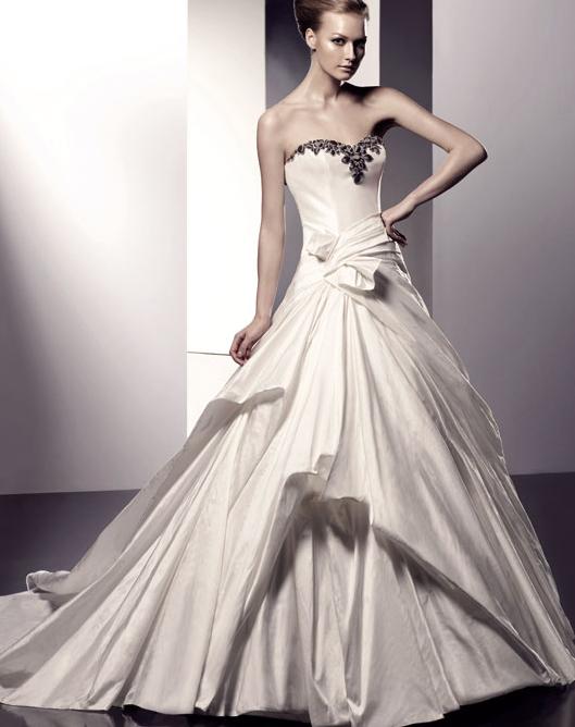Beautiful Wedding Frocks 2012 | Ladies Mails
