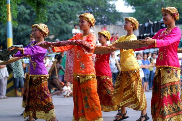 mybeautifulILOILO: San Joaquin Celebrates 9th BAYLUHAY Festival
