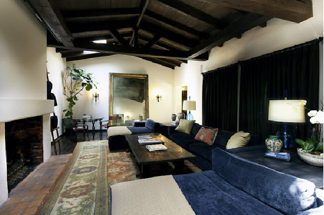 * Happyroost*: Friday Feature: Estee Stanley