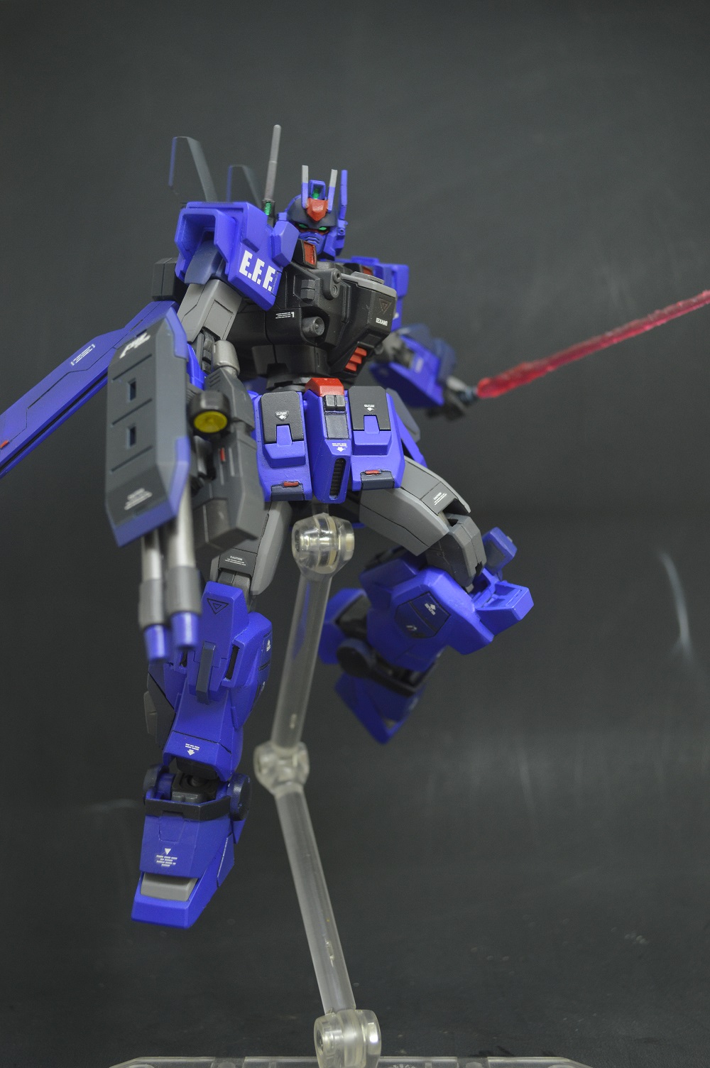Custom Build: HGUC 1/144 Blue Destiny "Unit 4"