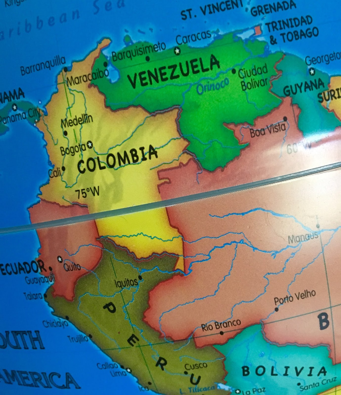 The Booktrekker: COLOMBIA