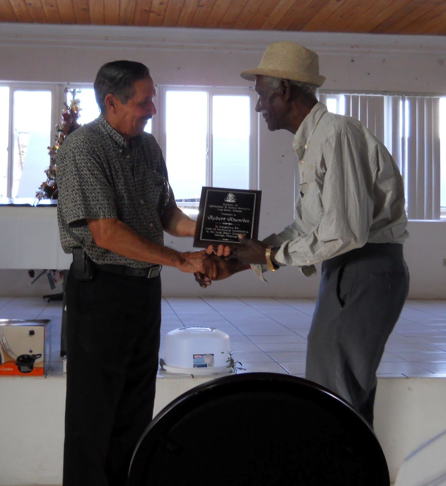 The Adventures of S/V Jupiter's Smile: Long Island, Bahamas