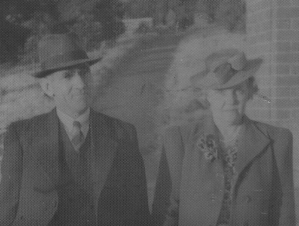 Olney Family Archives: Arthur E. & Doris G. (Moss) Olney