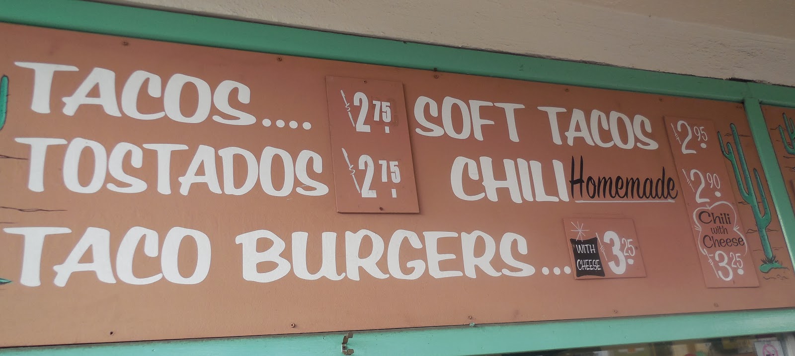 wacky tacky: Signs of the Times: Henry's Tacos, Long Live the Memory