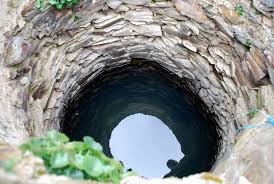 Principios Divinos: “LA TEOLOGÍA DE LOS POZOS”