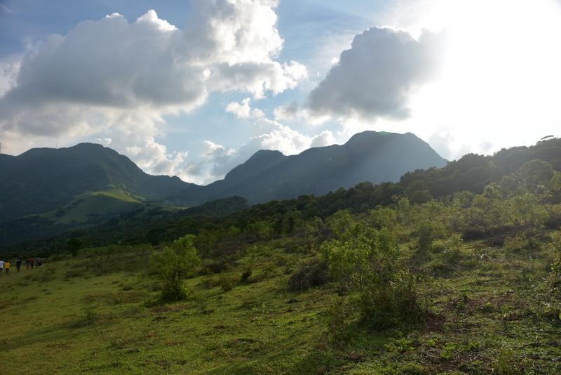 Images of Sri Lanka on blogspot.com: Coming back from 'Lokanthaya ...