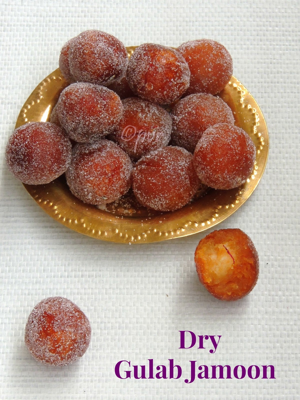 Priya's Versatile Recipes: Dry Jamun/Dry Jamoon