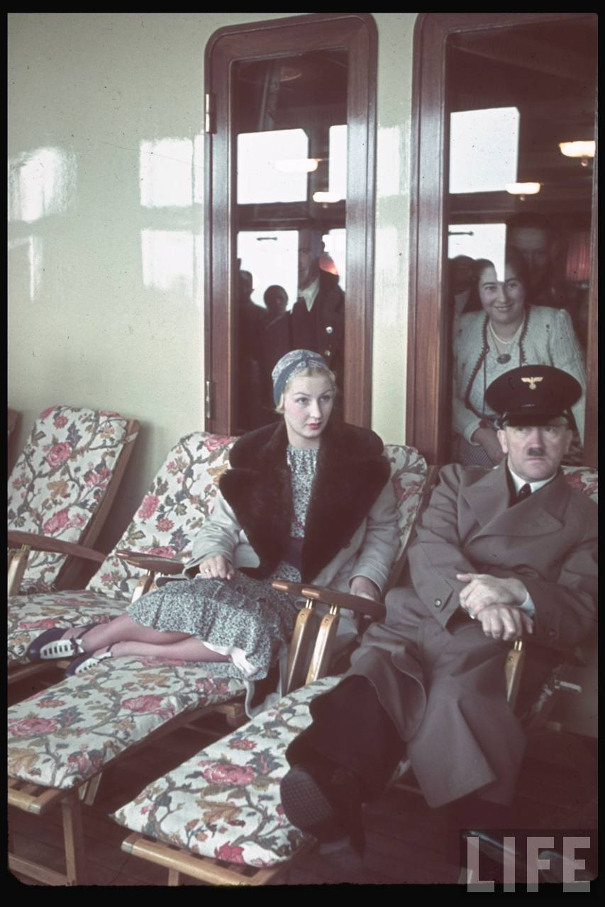 World War II in Pictures: Color Photos of World War 2 Part 2