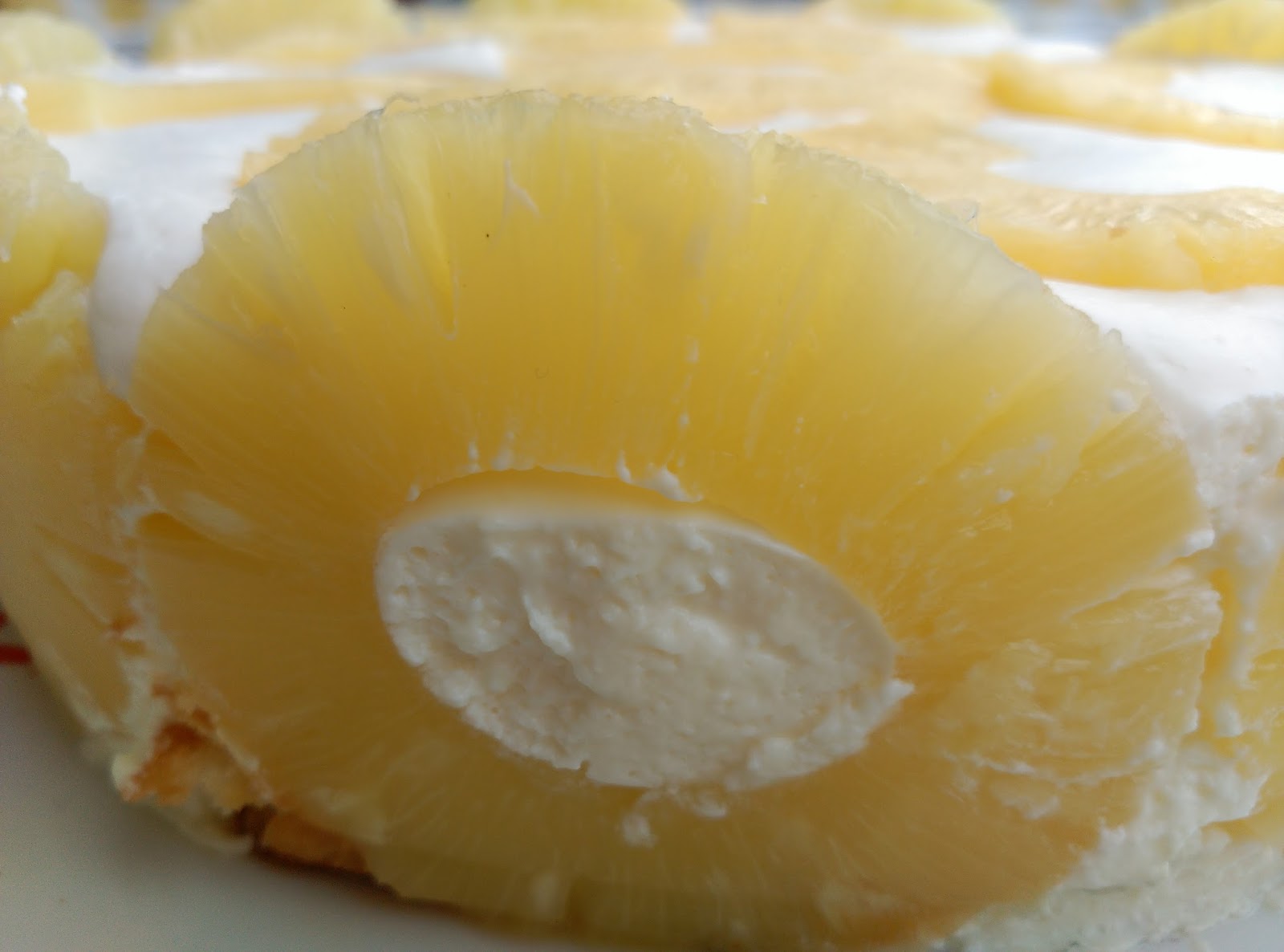 Tarta fría de piña