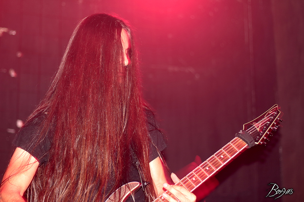 La Biblioteca de Miguel Borgas: Fotos Infrahumano