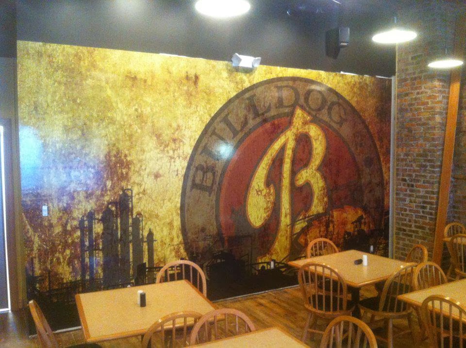 Bulldog offers microbrews in Whiting