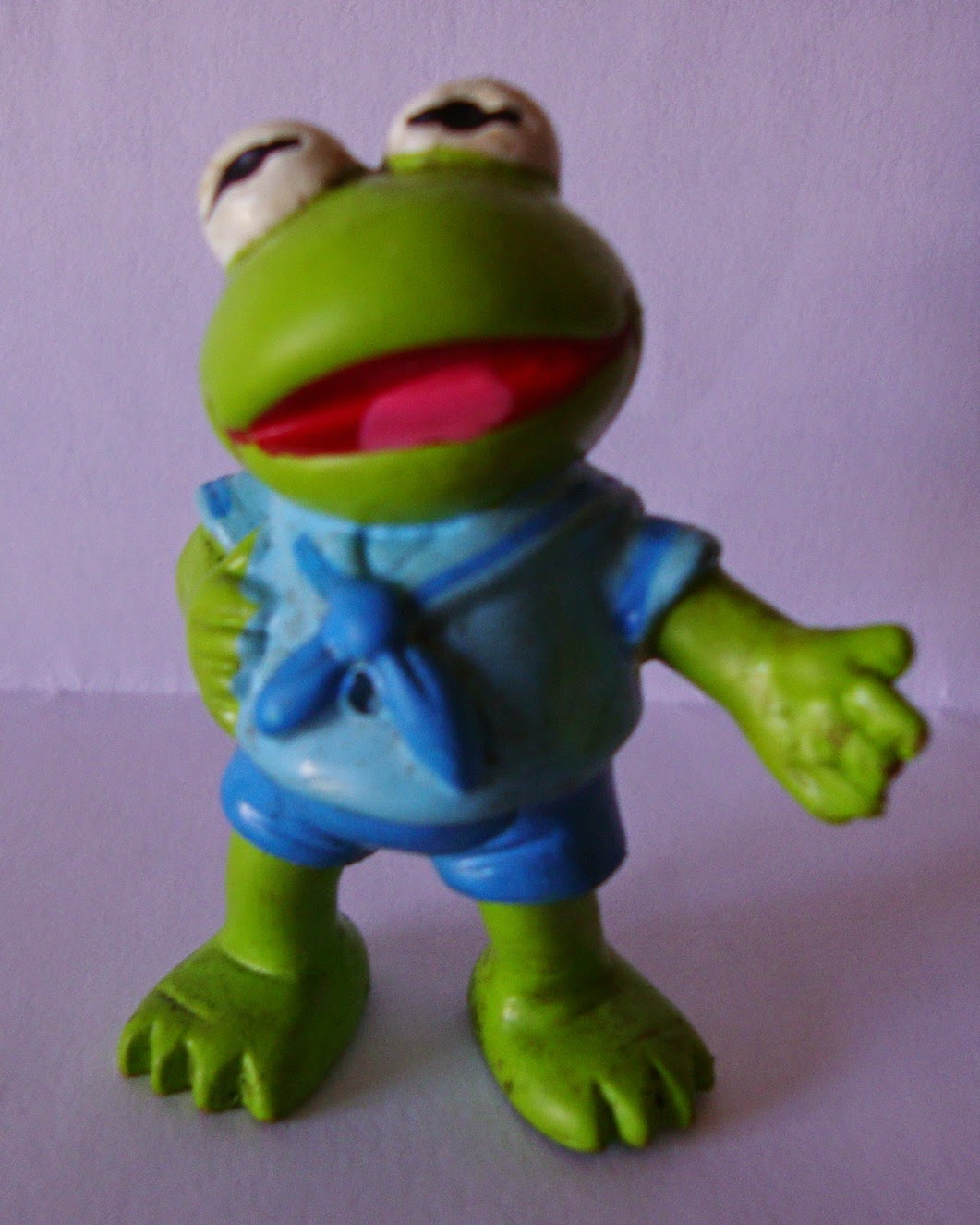 O Sótão dos Colecionadores: BONECO PVC - SAPO