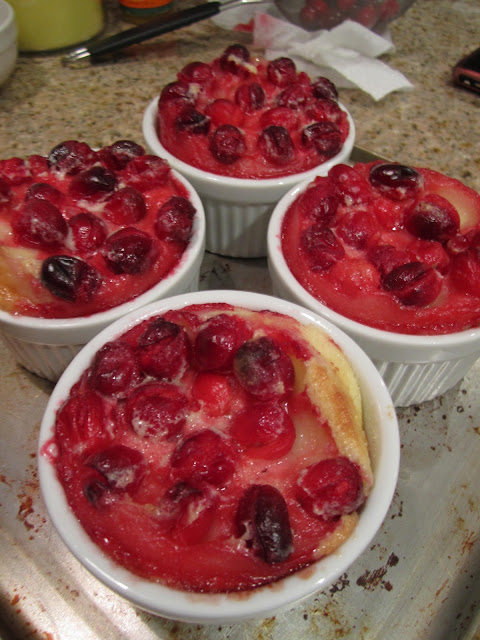 The Culinary Vampire: Cranberry orange clafoutis