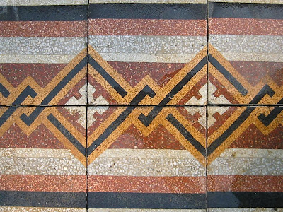 Ubin (Tegel) Teraso | Barang Antik Klasik