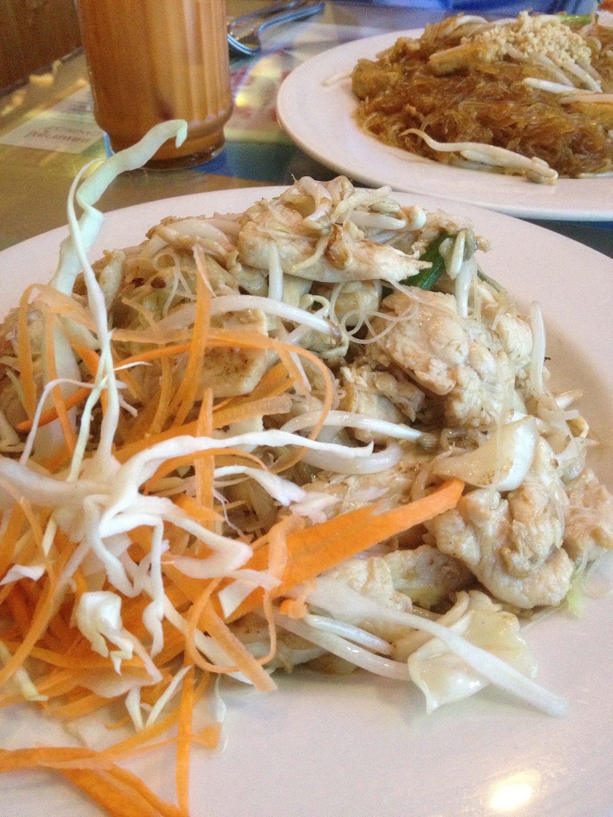 entertaining views from cincinnati: Set Your GPS for Thai Namtip