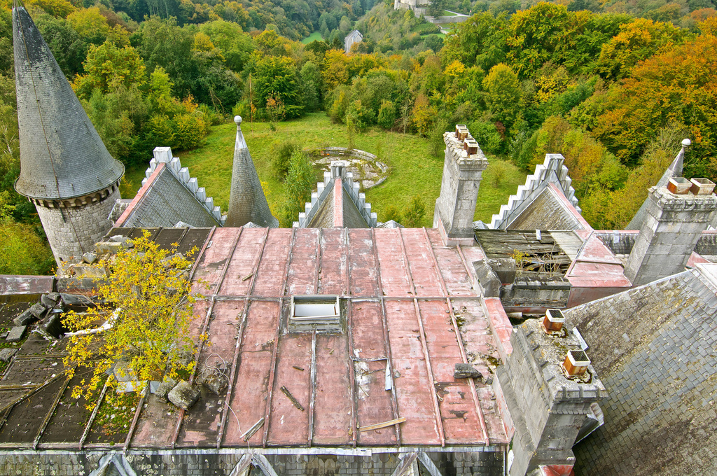 Deserted Places: The abandoned Miranda Castle of Belgium