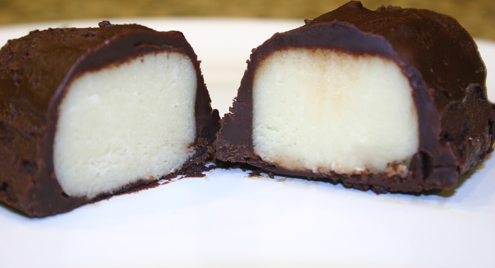 Cooking in the Le-Buff: Sexy Suave Marzipan