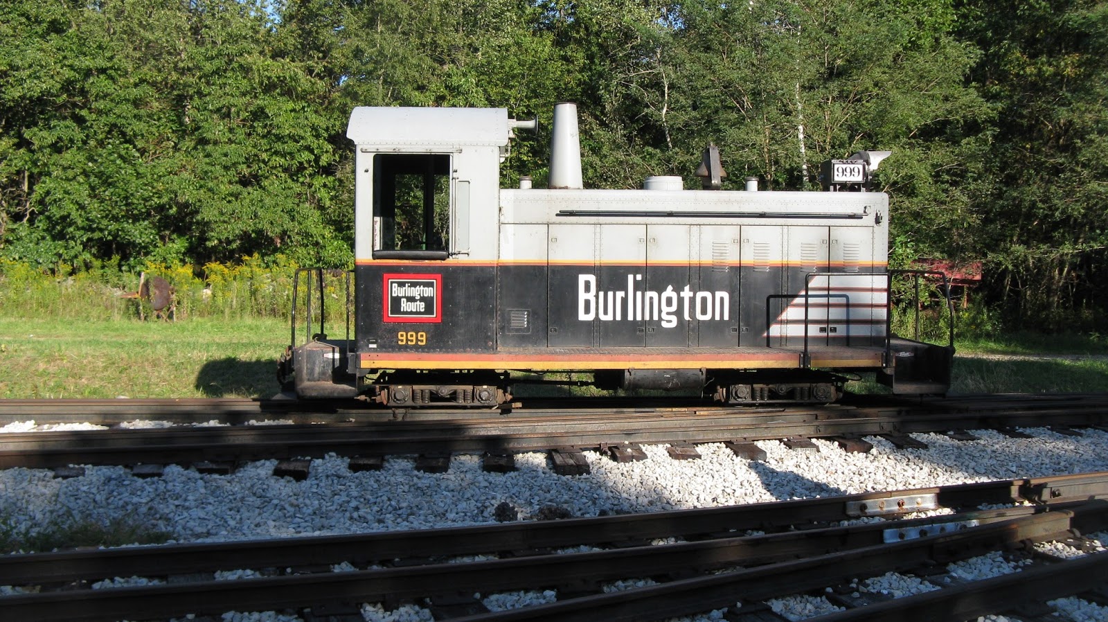 Eddie's Rail Fan Page: Preserved Sandley Locomotive Works 2 foot narrow ...