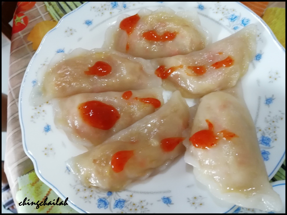 Simple Living In Nancy: Making Chai Kuih Or Steamed Vegetable Dumplings.