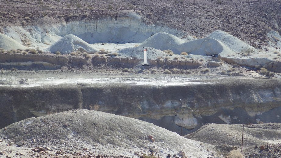 Dave'n'Kathy's Vagabond Blog: The Calico Early Man Site - A Dramatic ...