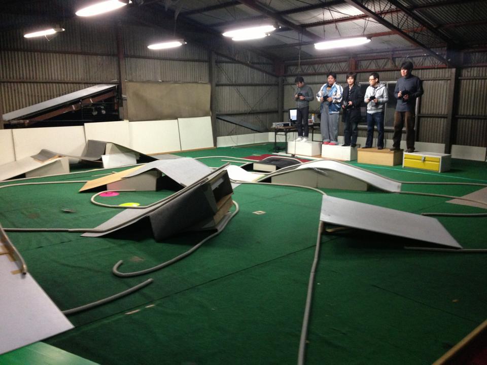 KYOSHOSAN: Mini-Z Buggy Race in Japan