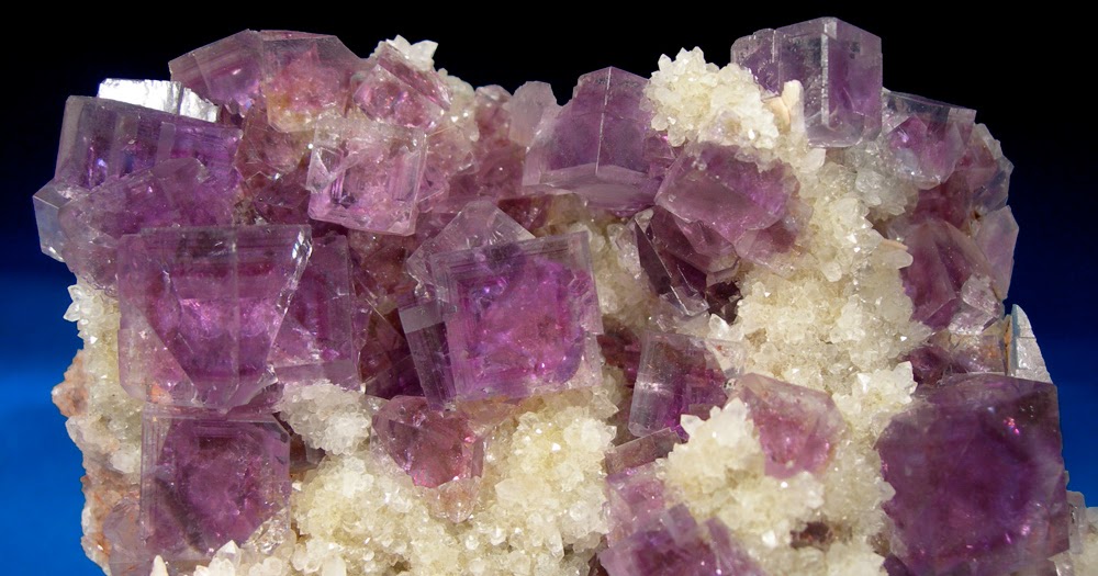 Fluoritas de La Cabaña, Berbes, Ribadesella, Asturias MTI Blog