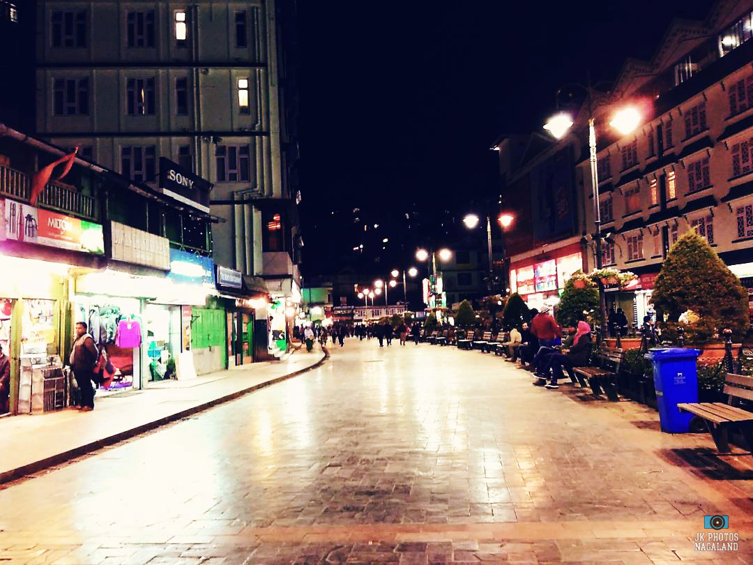 A nice place to hangout- sparkling clean MG Road (Marg) Gangtok (Places ...