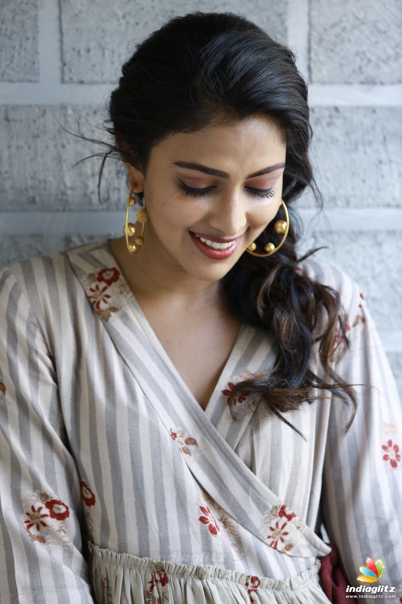 Amala Paul stills at Bhaskar Oru Rascal promotions - South Indian Actress