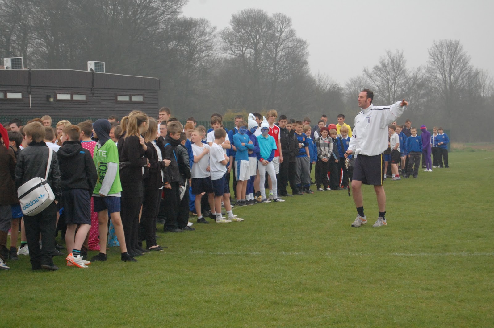 Dinnington Comprehensive Journalist Blog: Sport Relief Mile!