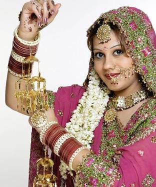 Punjabi bridal bangles |Bridal Makeup