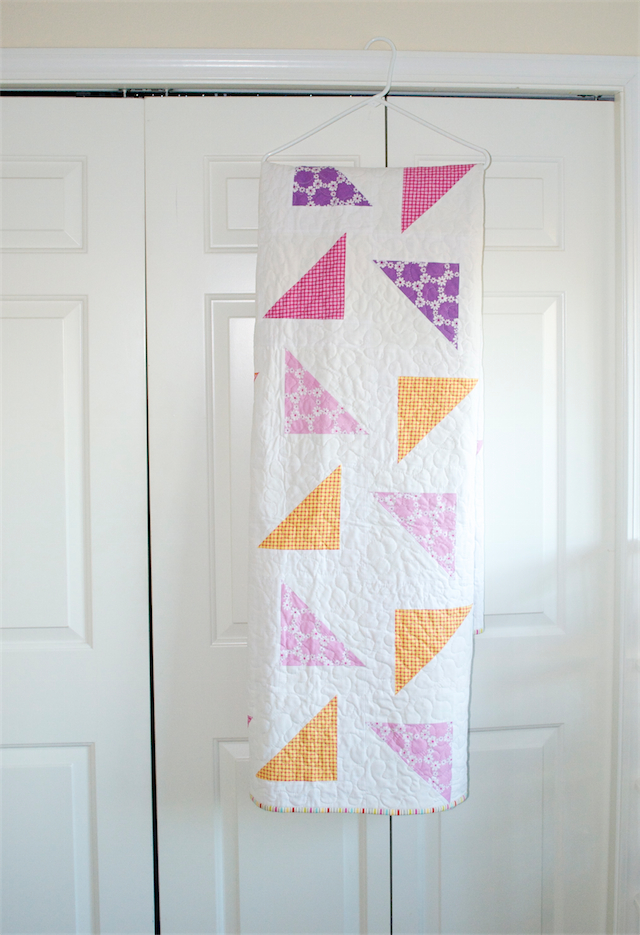 Let's begin sewing...: Falling Triangles Quilt - I