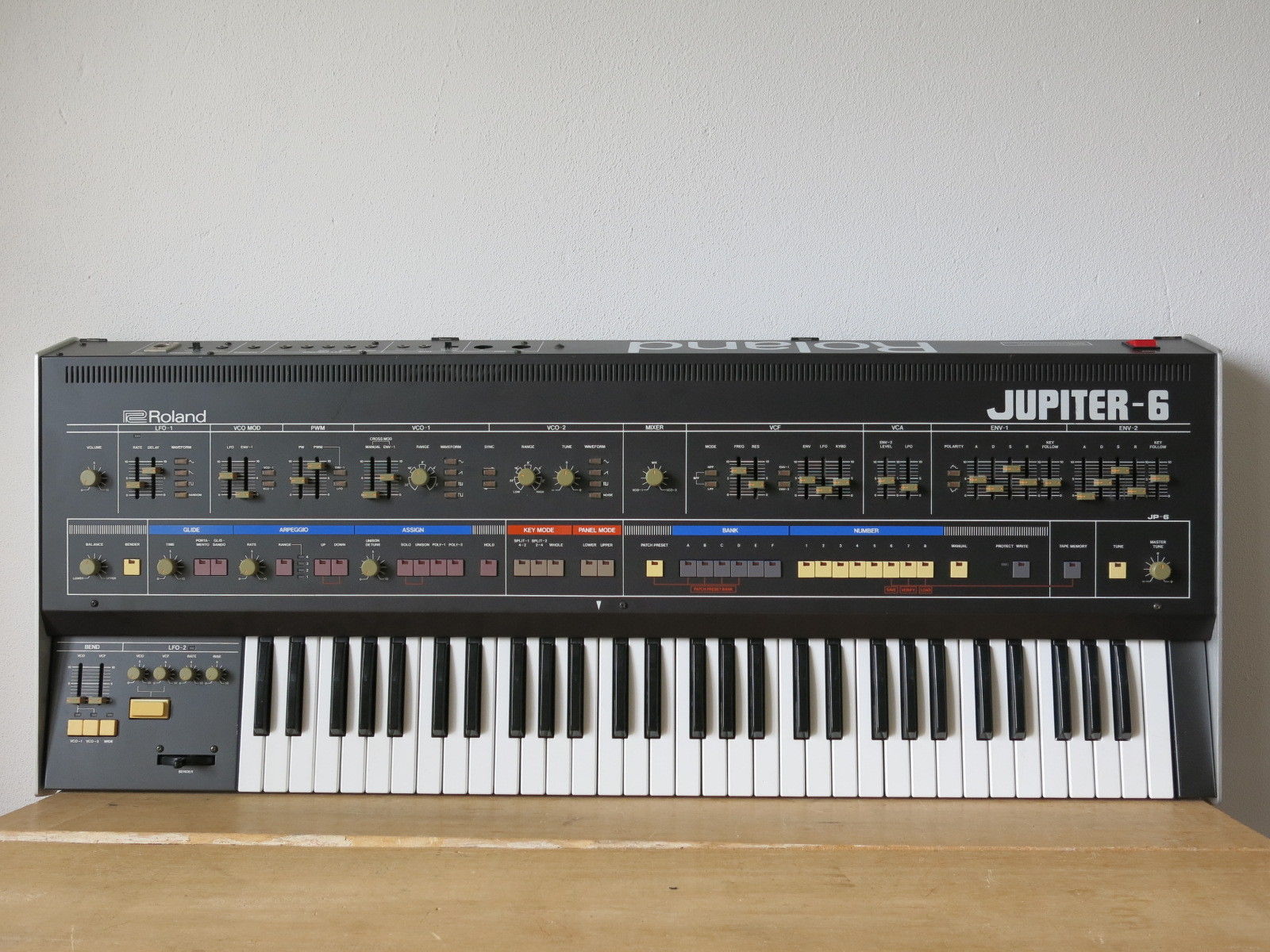MATRIXSYNTH: Roland Jupiter 6 vintage polyphonic synthesizer SN 250293