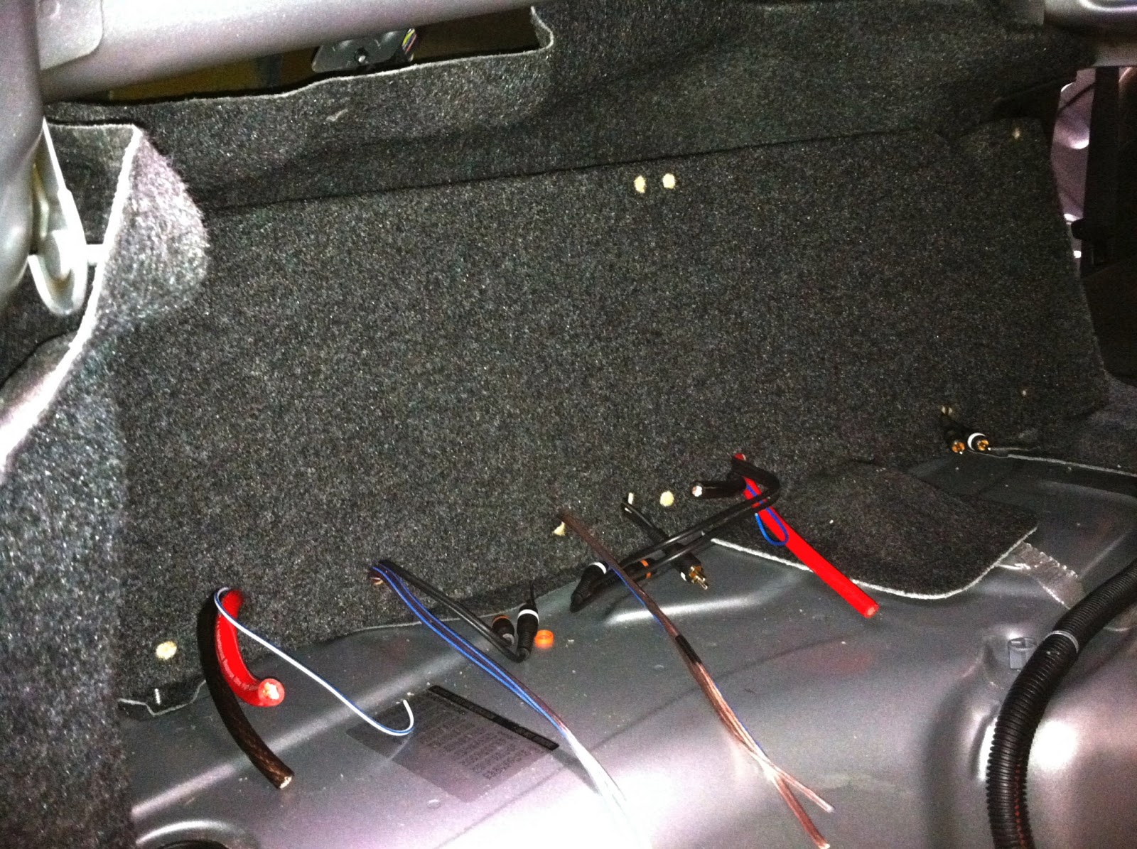 Car Audio Tips Tricks and How To's : 2012 Chevy Camaro Factory Amp ...