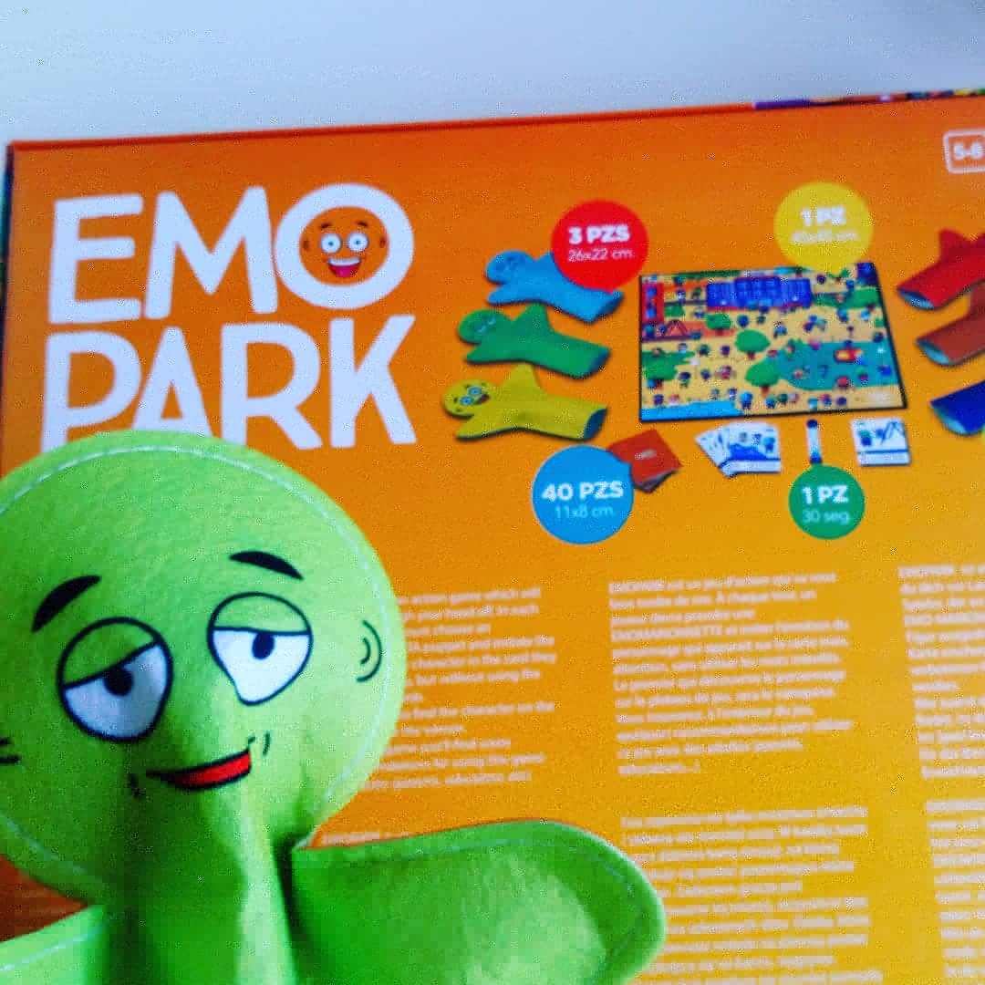 RosaWebs y Sus Peques: EMO-PARK DE CAYRO THE GAMES