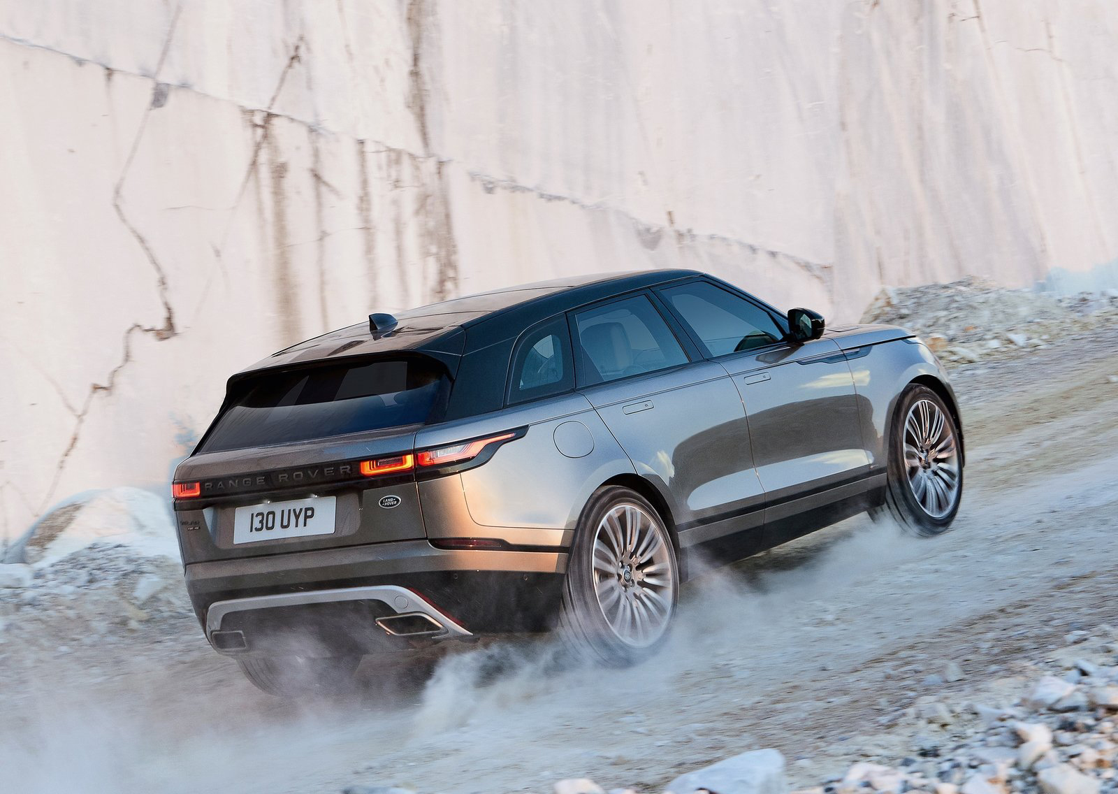 ConcettoMotors: Land Rover apresenta o Range Rover Velar