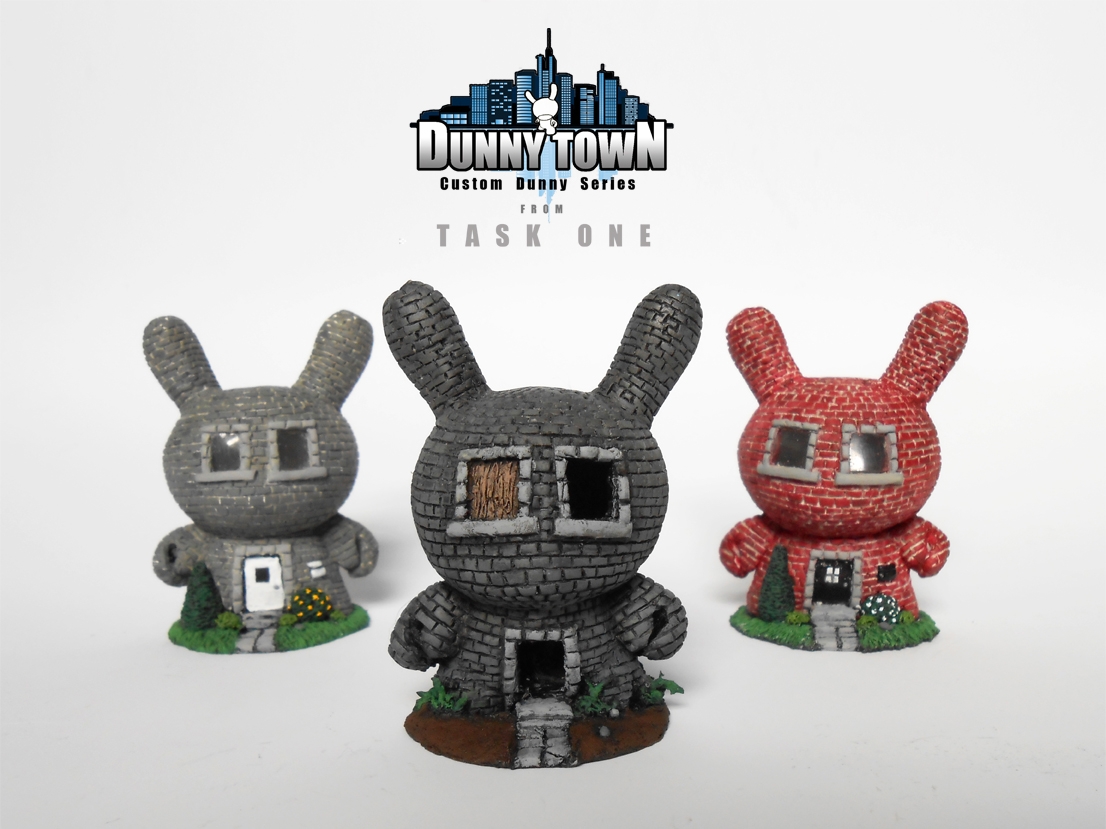 The Blot Says...: Dunny Town Custom 3” Dunny Series by Task One