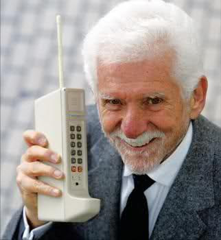 Martin Cooper - Penemu Handphone Pertama - Raja Informasi