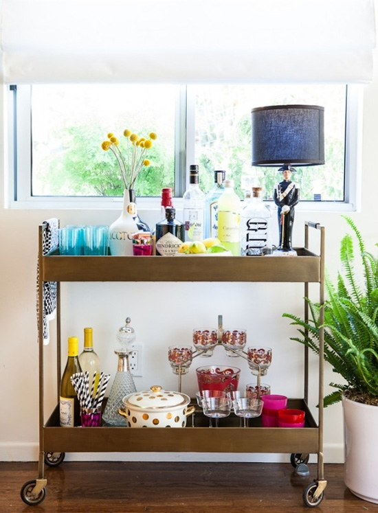 belle maison: Bored with Your Decor? Try Something New!