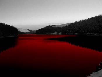 theveergorkha: Incredible Blood-Red Lake of Texas in America