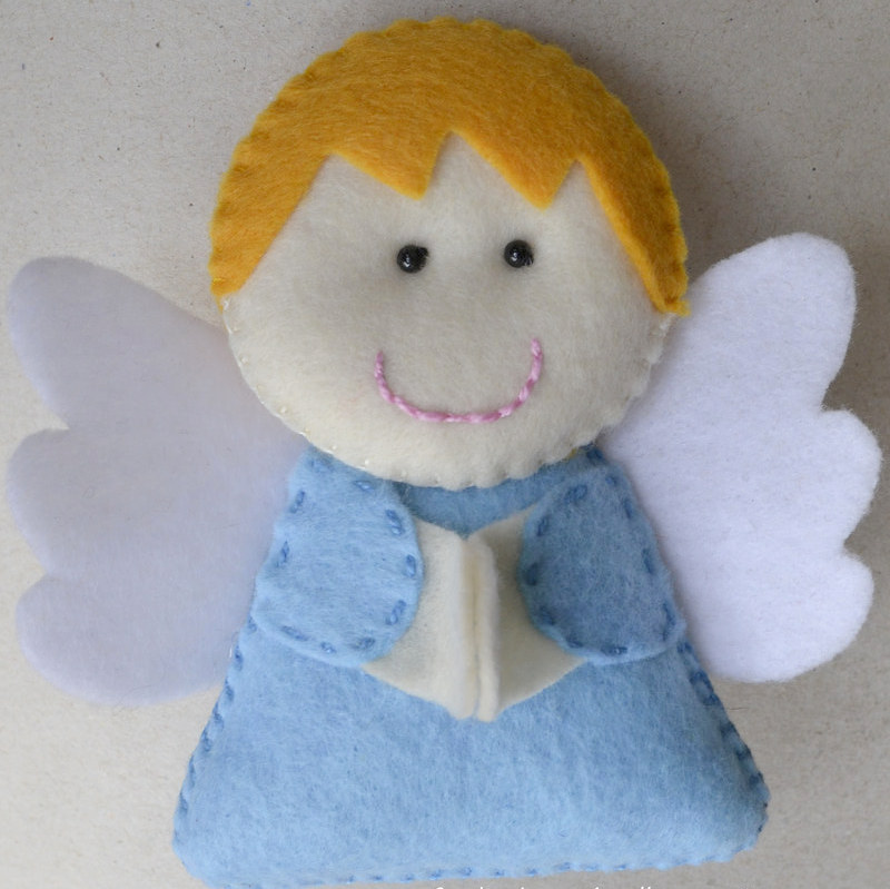 UN TOQUE DE MERCY: ANGEL