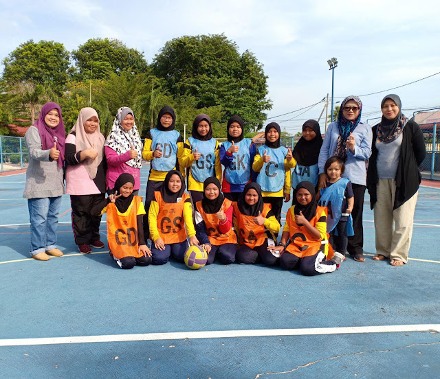 SEKOLAH KEBANGSAAN CONVENT MUAR: LATIHAN BOLA JARING