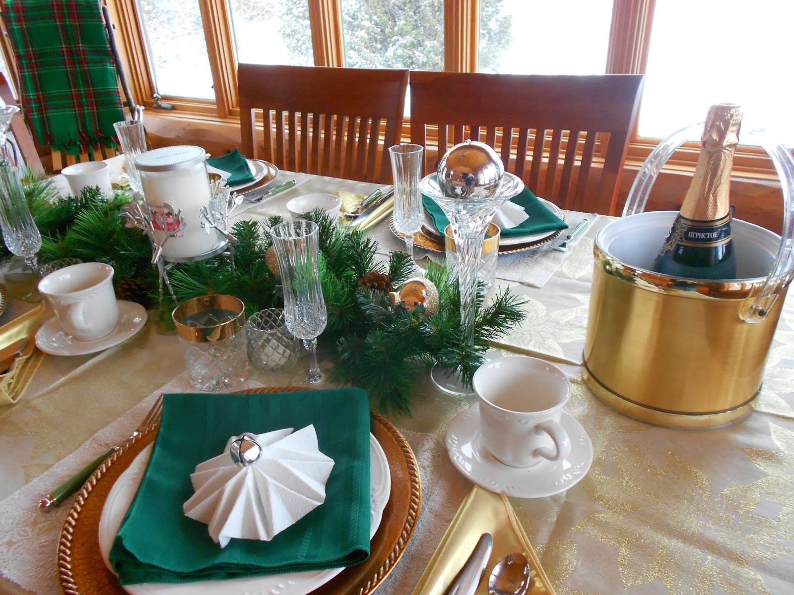 The Little Yellow Corner Store: A Quiet Cozy New Year Celebration