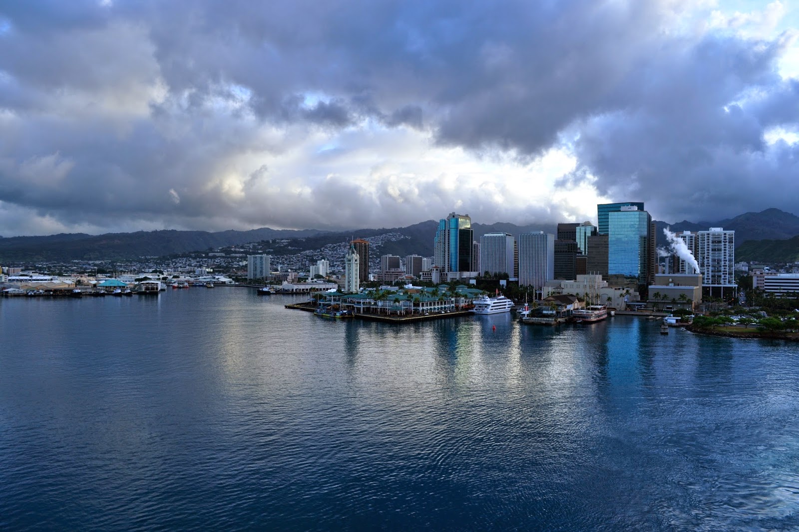 Maine Lighthouses and Beyond: The Aloha Tower Lighthouse in Honolulu, Ohau