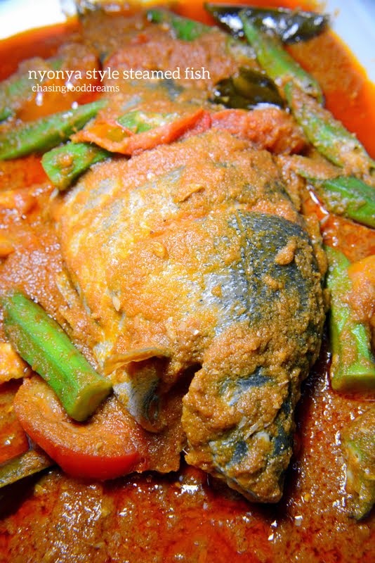 CHASING FOOD DREAMS: Eat withlocals.com: Dining Nyonya with Eric!